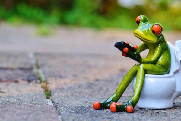 Waarom we moeilijker kunnen poepen op vakantie - Blijtijds.nl